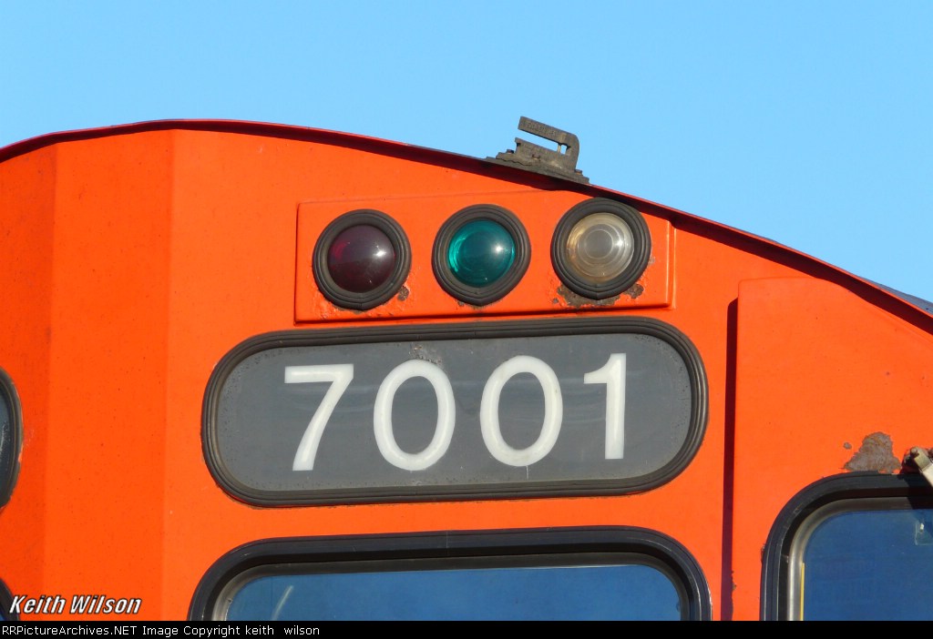 CN 7001 FRONT